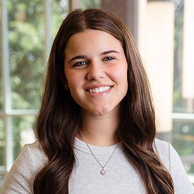 Peer Tutors - Emma Rasmussen – Wayne State College Nebraska